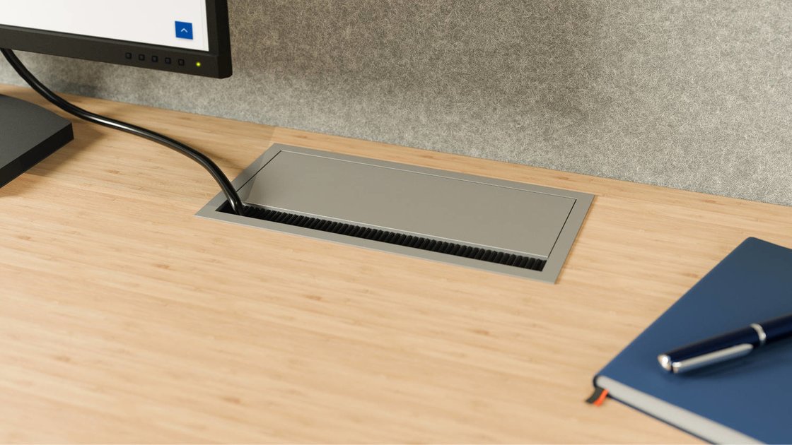 LOOP SQUARE | BACHMANN